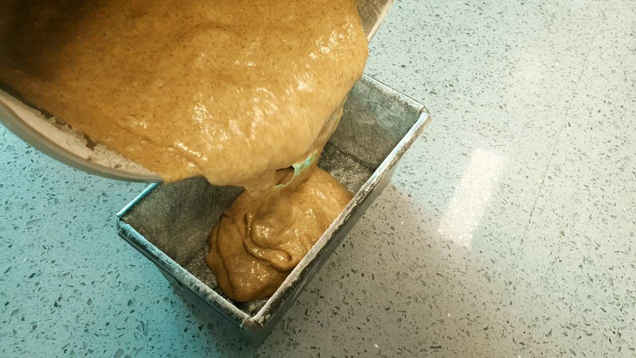 Christmas Gingerbread Cake With Lemon Topping - Culinary Ambition