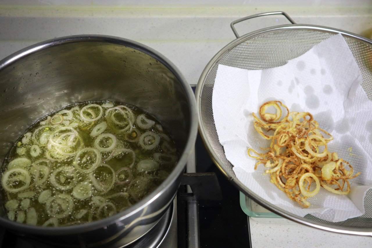 Quick Crispy Fried Shallots - Culinary Ambition