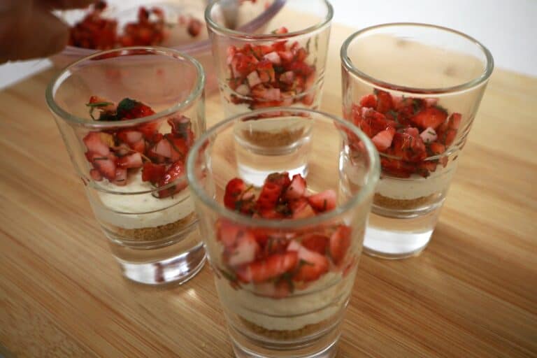 No-Bake Strawberry Cheesecake In Verrines - Culinary Ambition